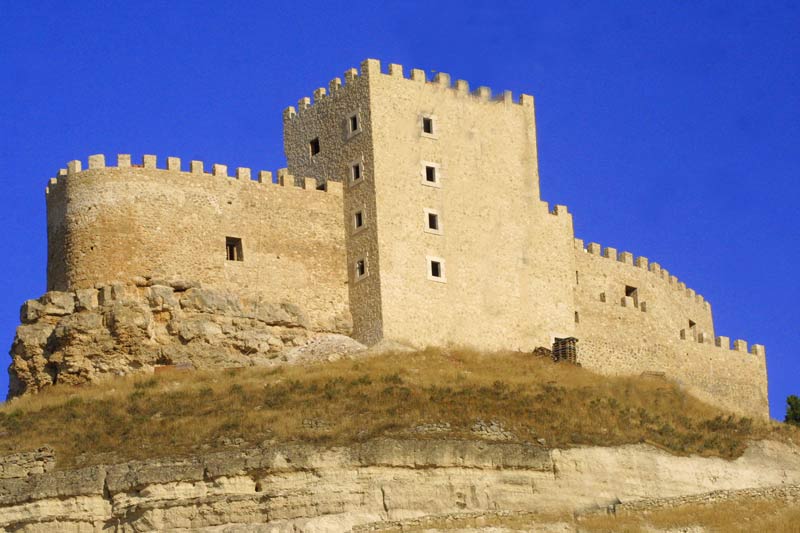 Descubriendo las maravillas de Curiel de Duero - Viajar de espacio